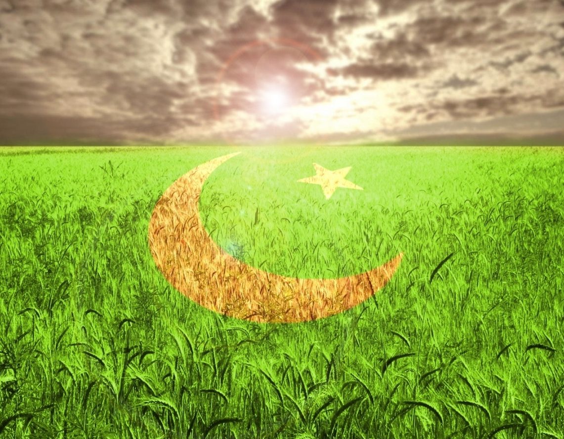 The National Anthem with Persian Touch - PakTurkFile